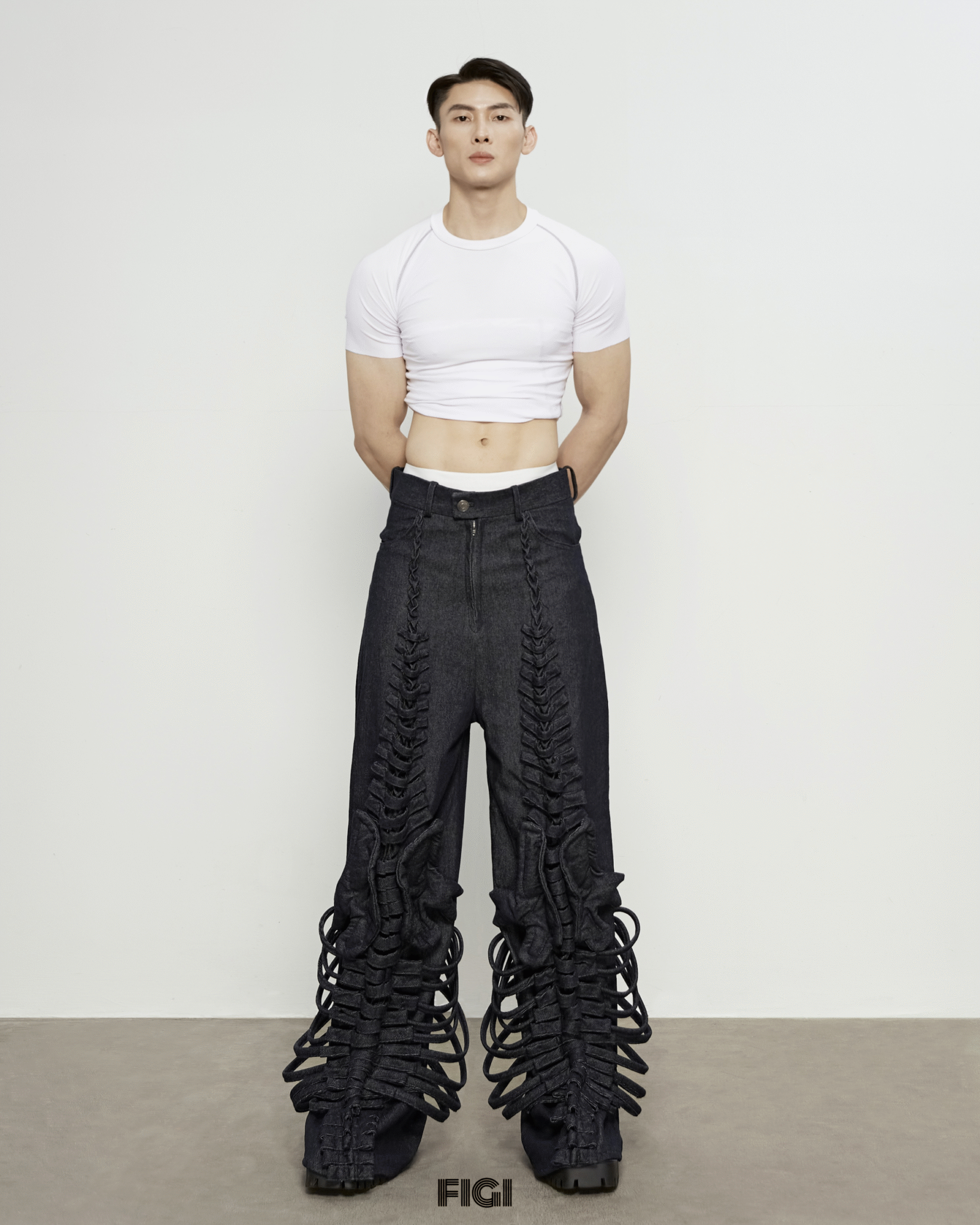 TYRANNOSAURUS FOSSIL PANTS